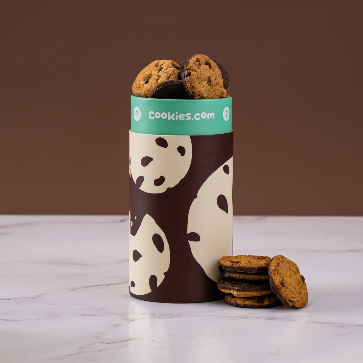 Chocolate Dipped Chocolate Chip Cookies – Caramels.com